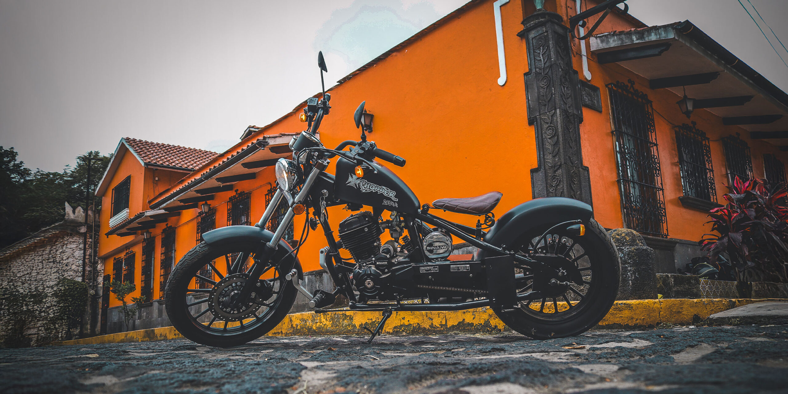 CHOPPER - Motocicletas DINAMO